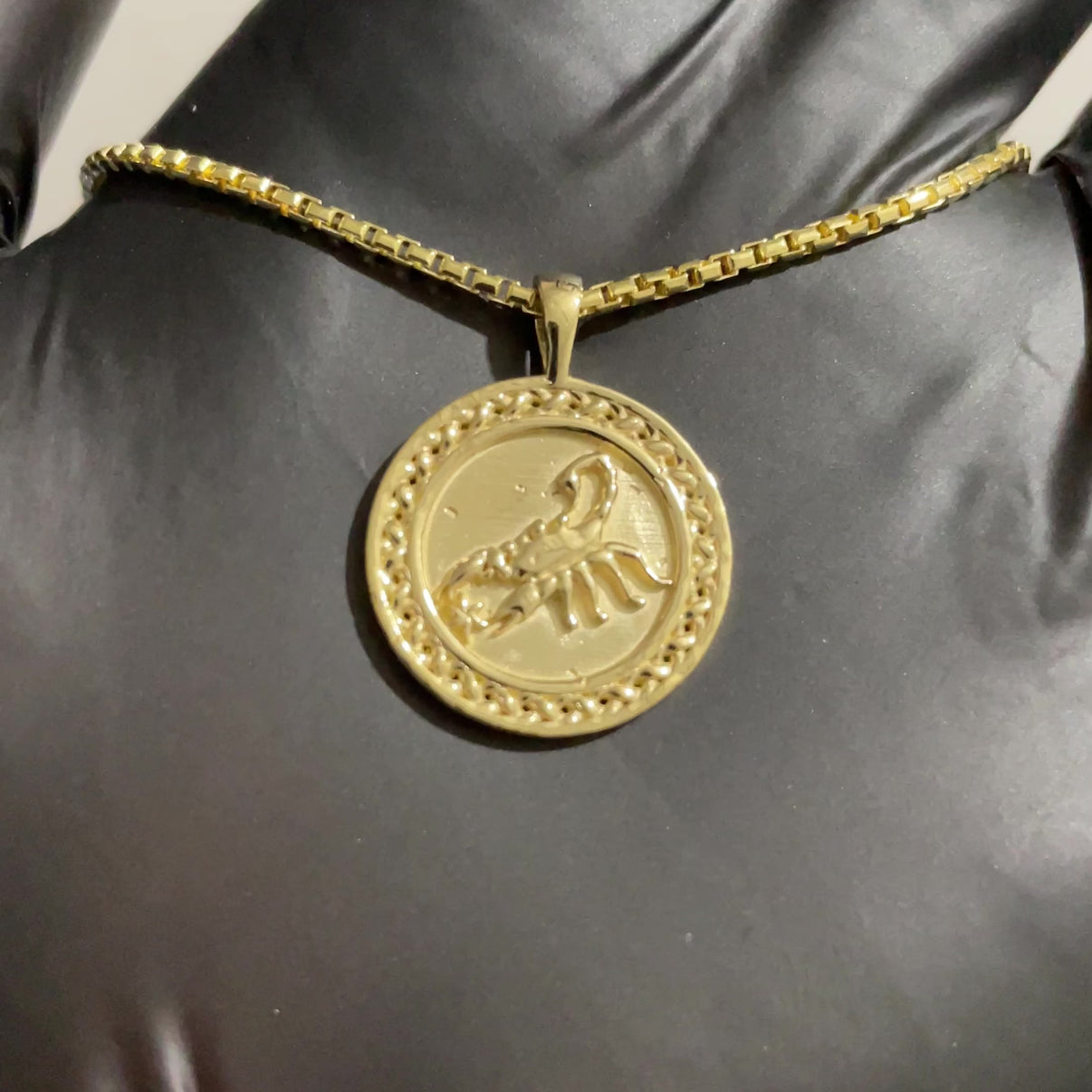 Scorpion Pendant with Weaved Patterns – SK Custom Jewelry